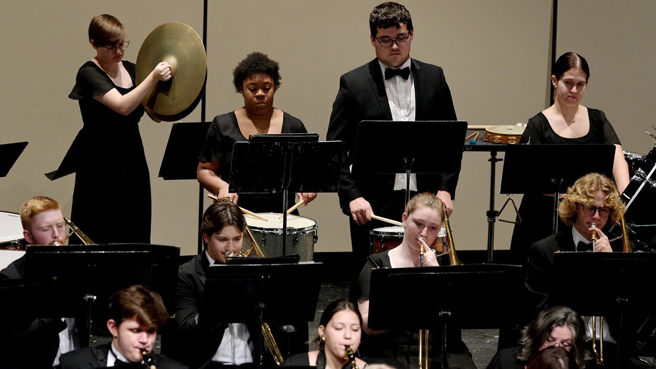 "On a Hymnsong of Philip of Bliss" [Holsinger] performed by the UJ Wind ...