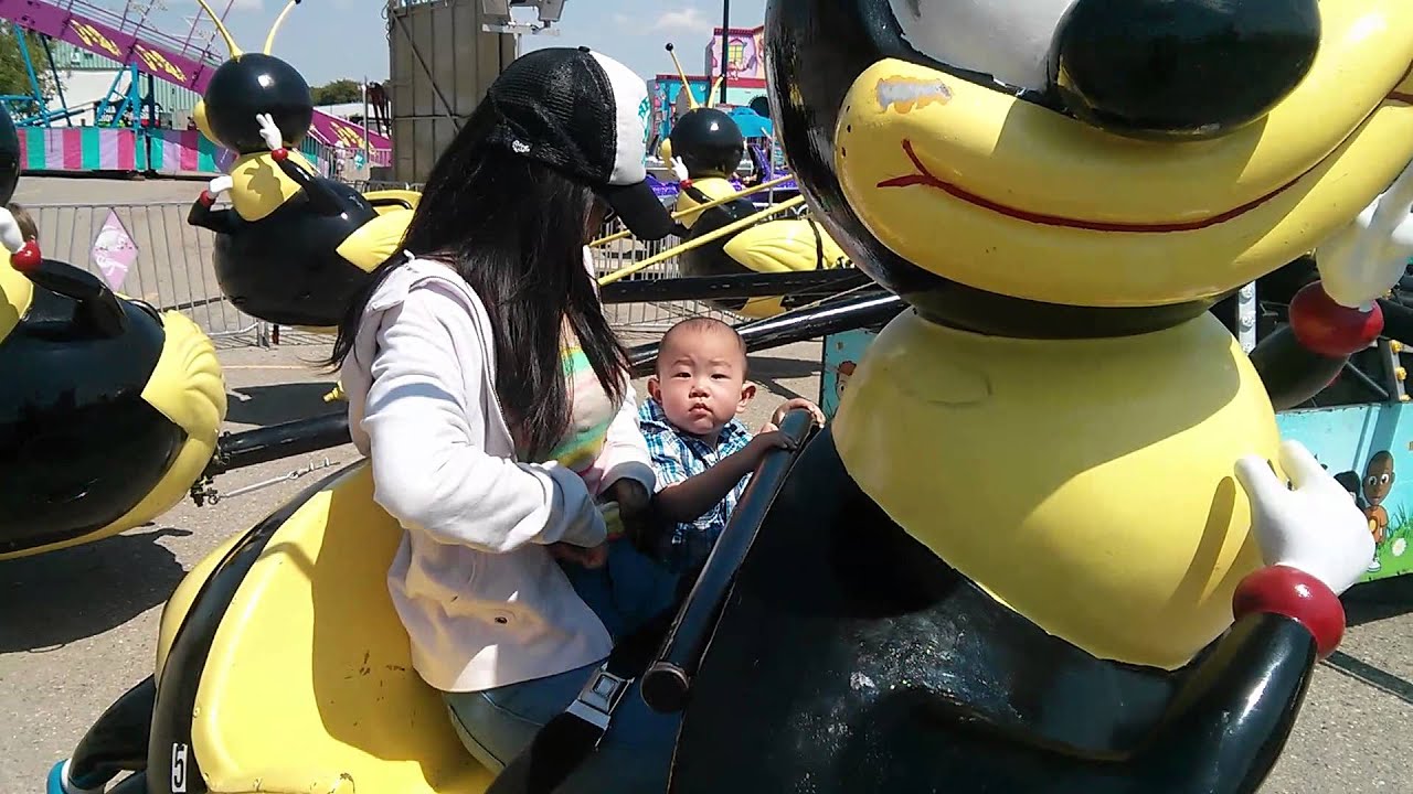 VID 20150607 122727 MB fair bumble bee ride - YouTube
