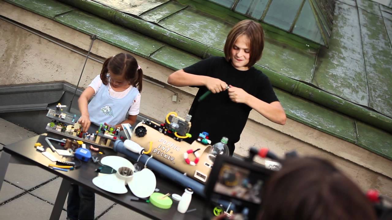 Making Of OMV TV Spot "Doppelentdecker" - YouTube