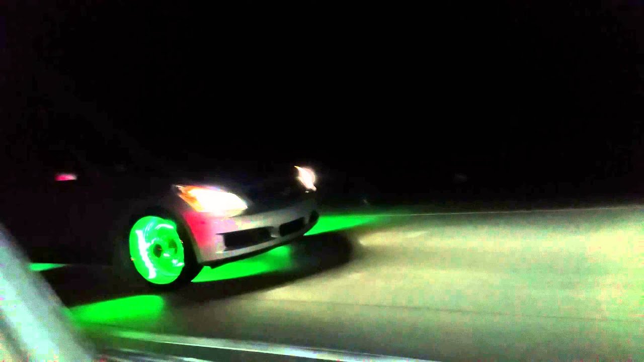 G35 LEDs at night - YouTube