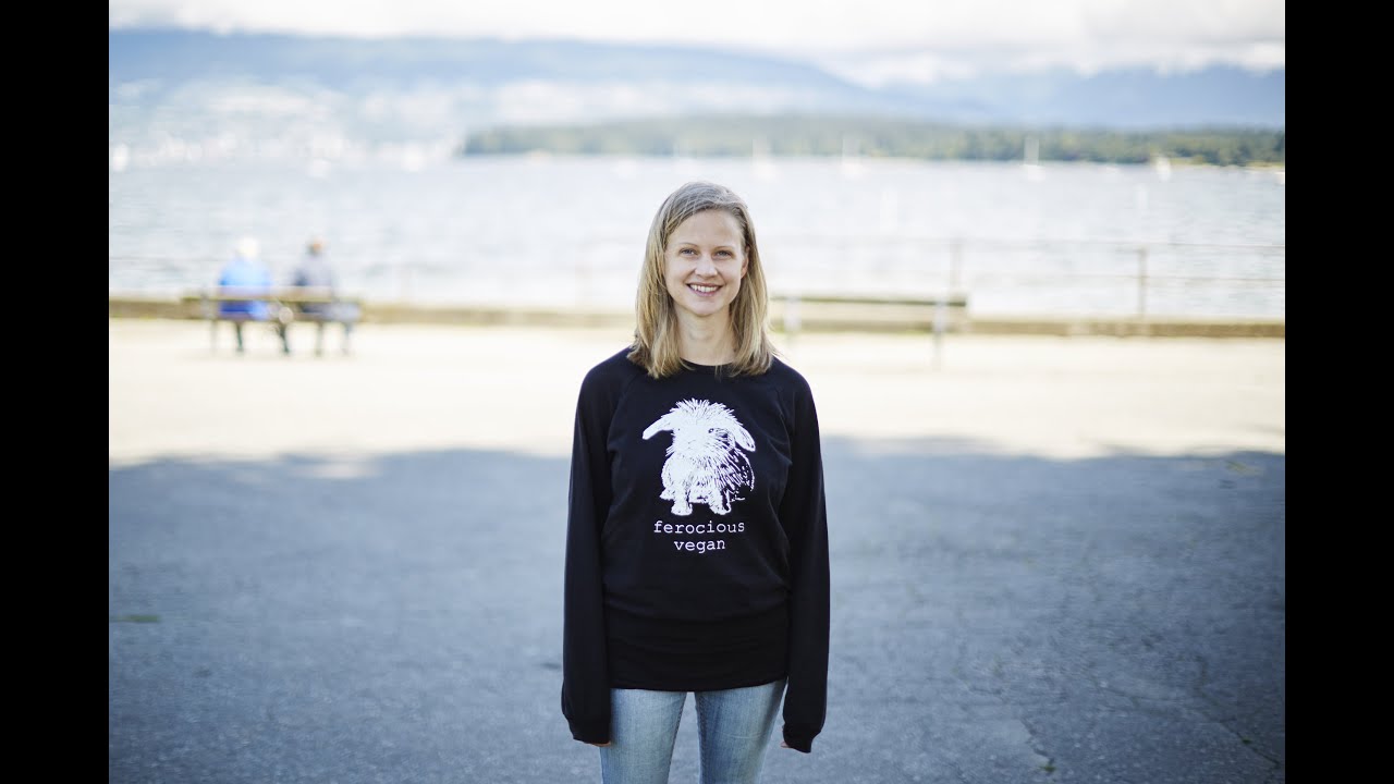 what a vegan looks like #1 - Anna Pippus - YouTube