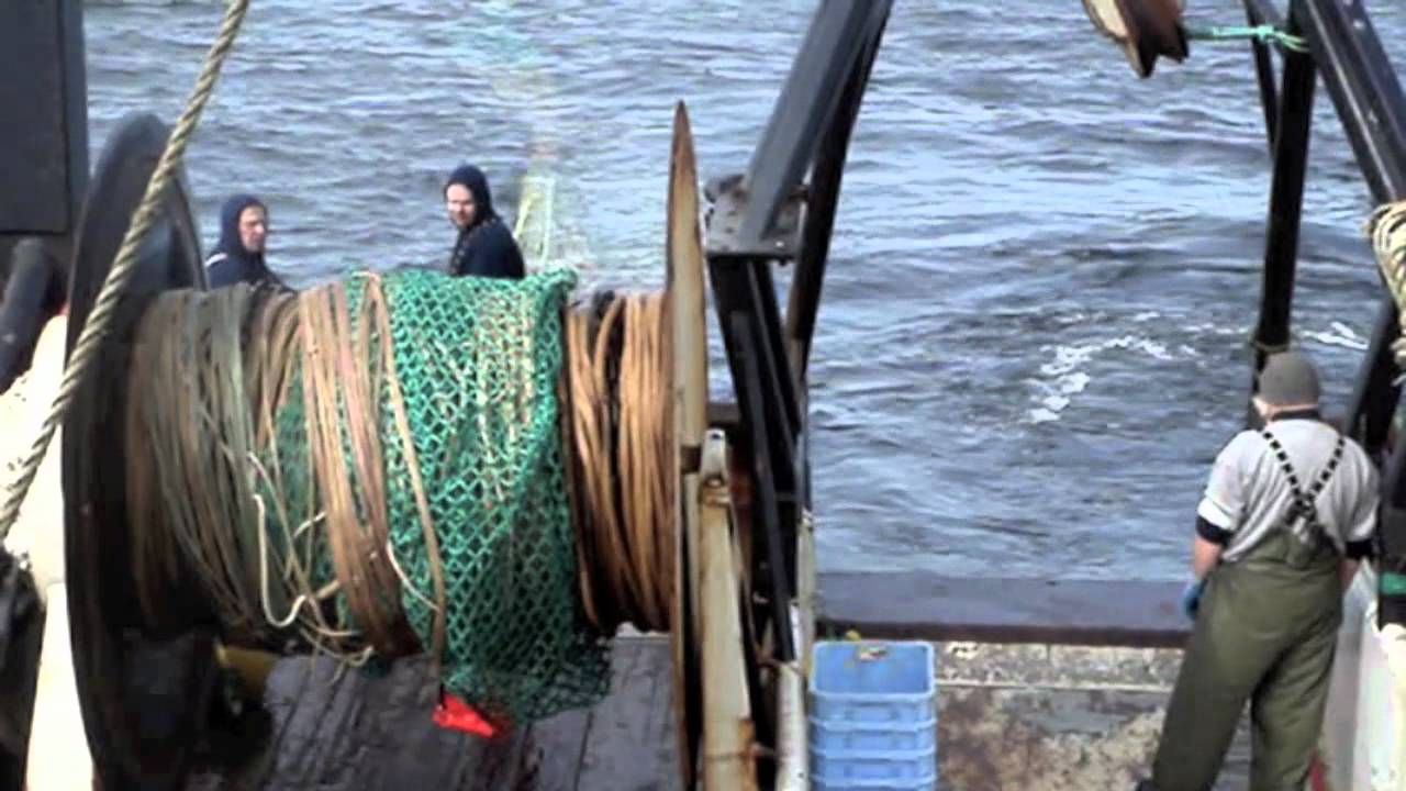 Seine Netting Canada - YouTube