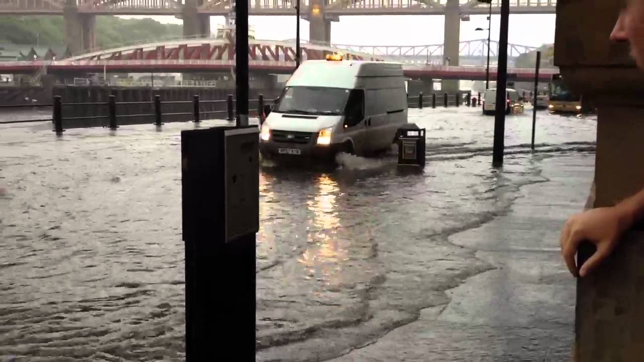 Newcastle Quayside Flood 28/06/2012 - YouTube