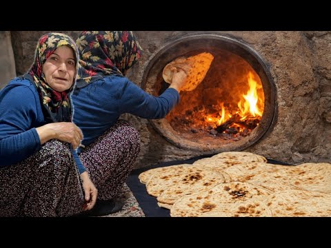 Uzak Dağlarda Zorlu Köy Hayatı ~ Tandır Ekmeği Yapımı