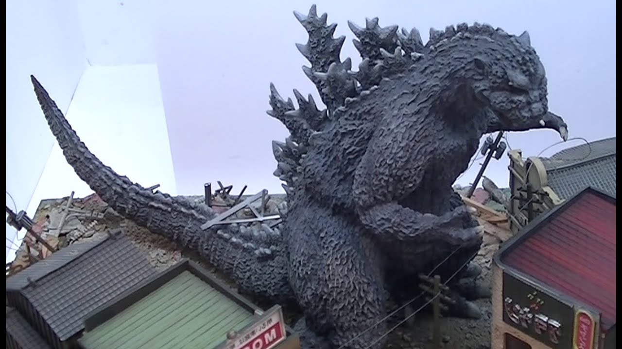 More Godzilla Displays!!! (ゴジラ）＠the Tamashii Nations Akiba Showroom ...