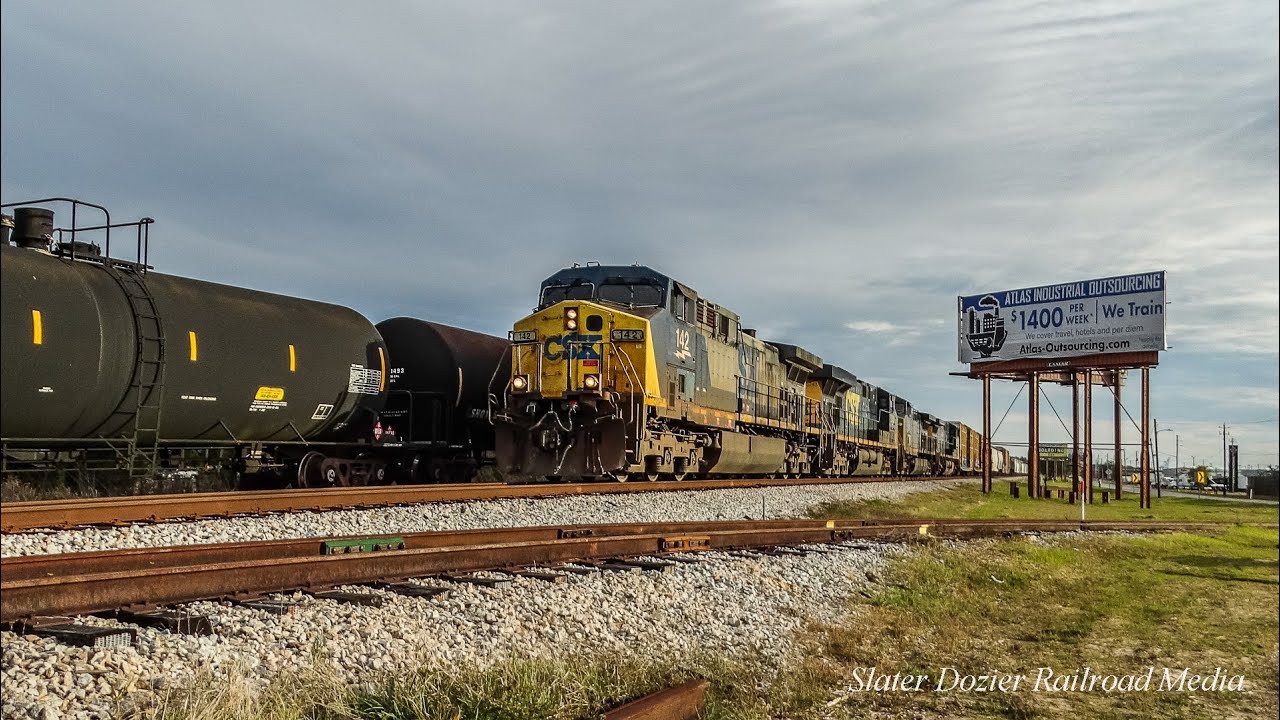 CSX M527 with YN2 CW44AC leader and Pipe Loads: 11/19/22 - YouTube