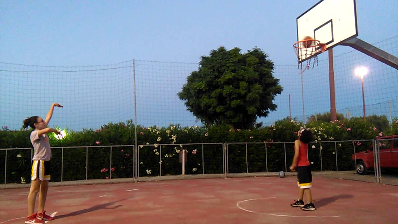 Il tiro libero ~ Basket - YouTube