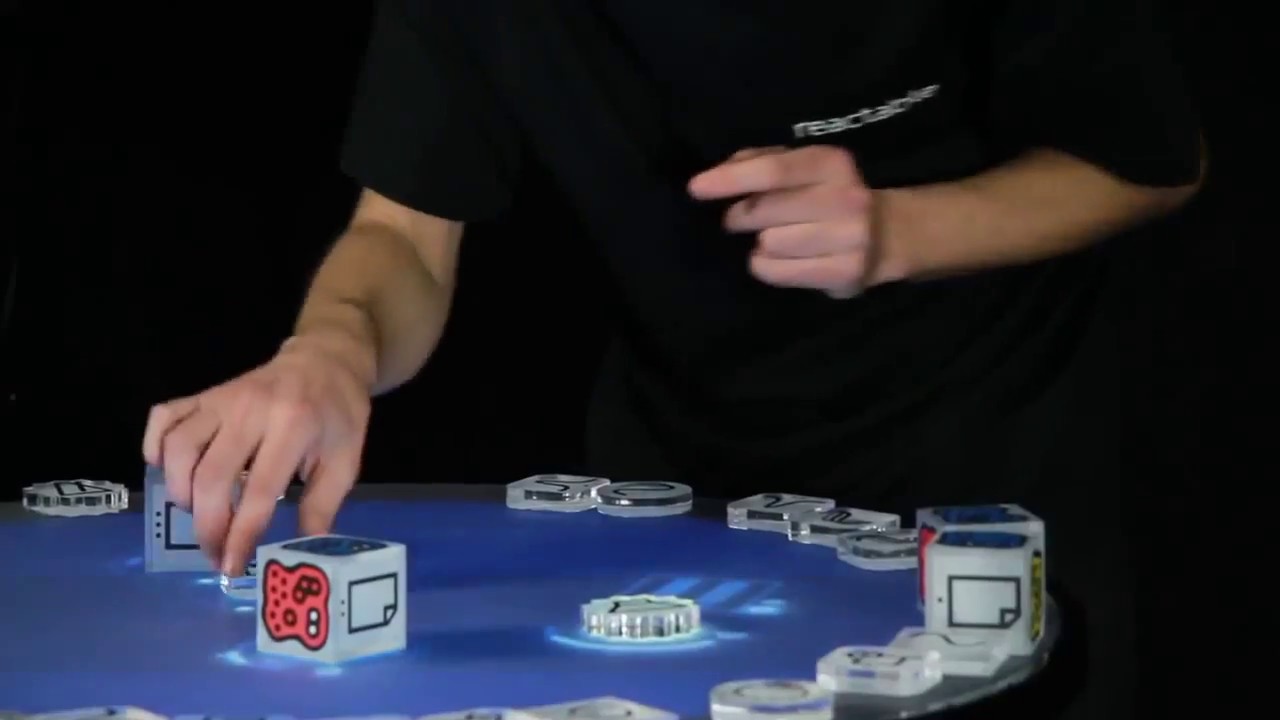 Интерактивный музыкальный стол Reactable - YouTube