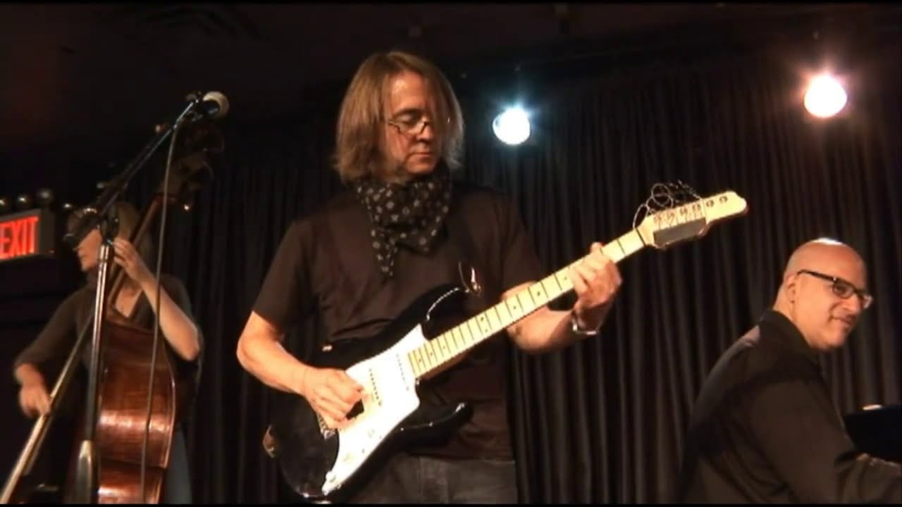 Wayne Krantz Plays the Blues - YouTube