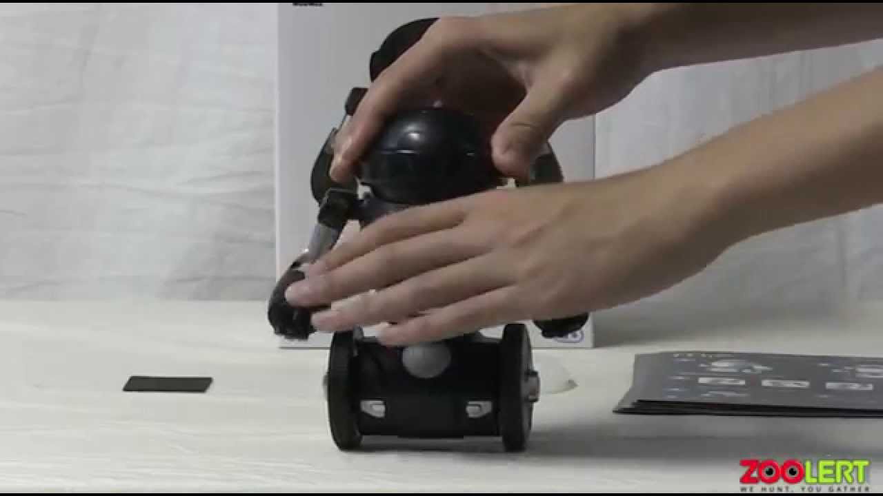 WowWee MIP Robot Hands On Review - YouTube