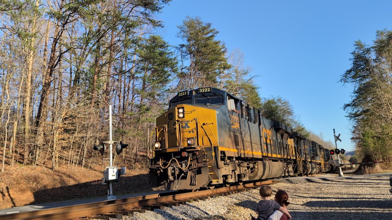 CSX 652 and NS P60 at Moodytown and Marion Train Depo. - YouTube