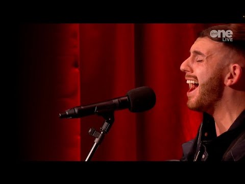 Ciarán Moran - It's OK (Live on The Six O'Clock Show) - YouTube
