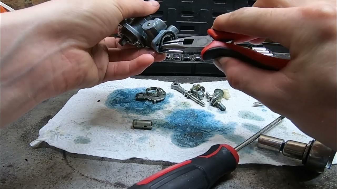 Suzuki TS 185 Oil pump disassembly, and oil lines Part 3 - YouTube