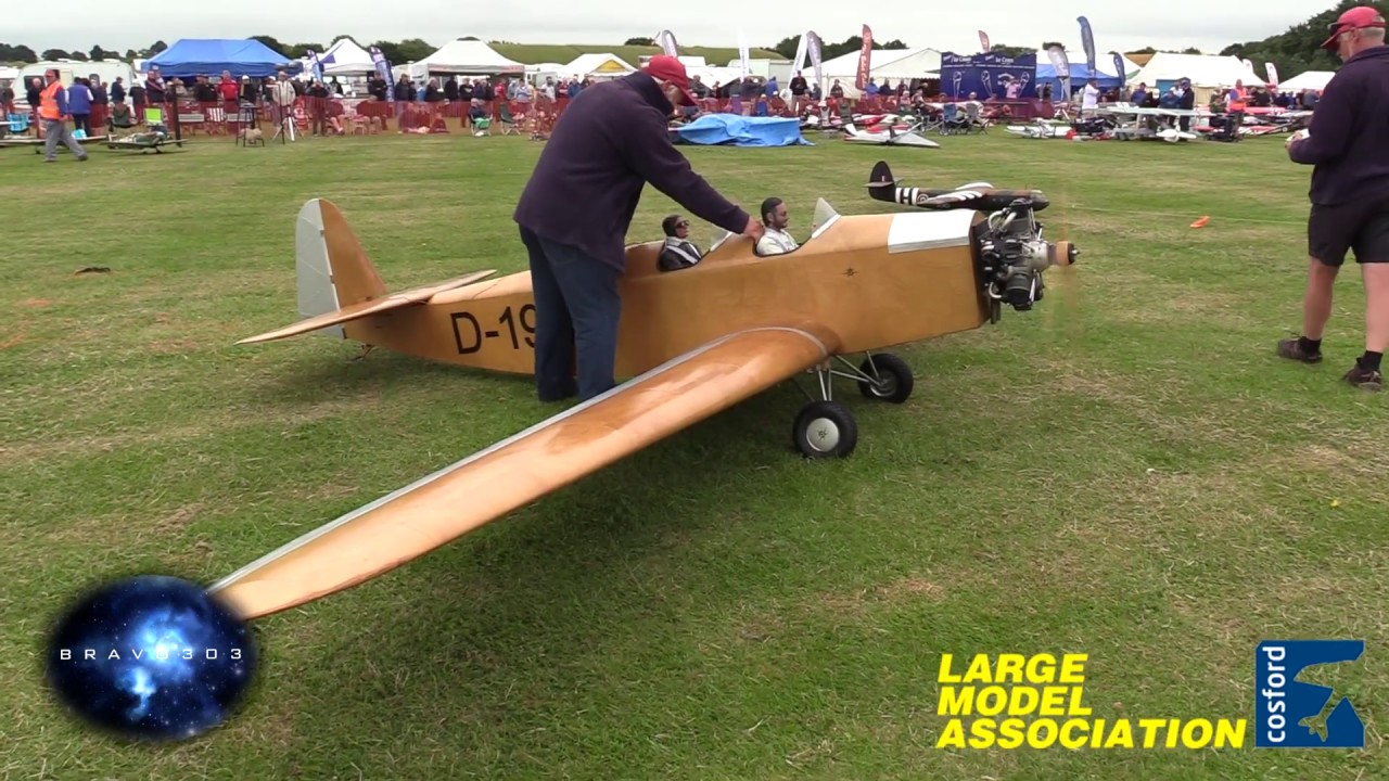 RC Scale Gliders and TOW Planes LMA Cosford 2019 - YouTube