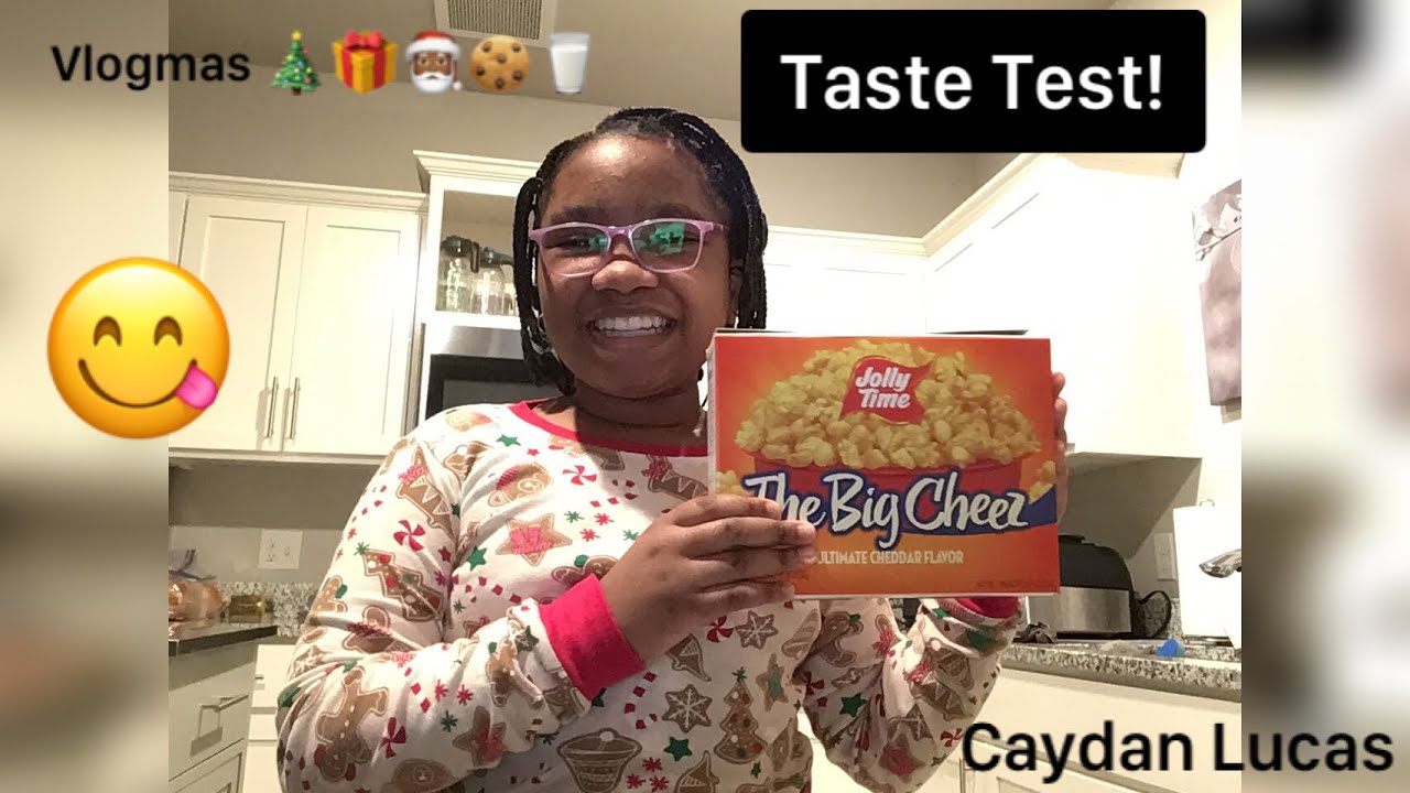 Trying The Big Cheez Popcorn! | Vlogmas Number 10! | Caydan Lucas ...