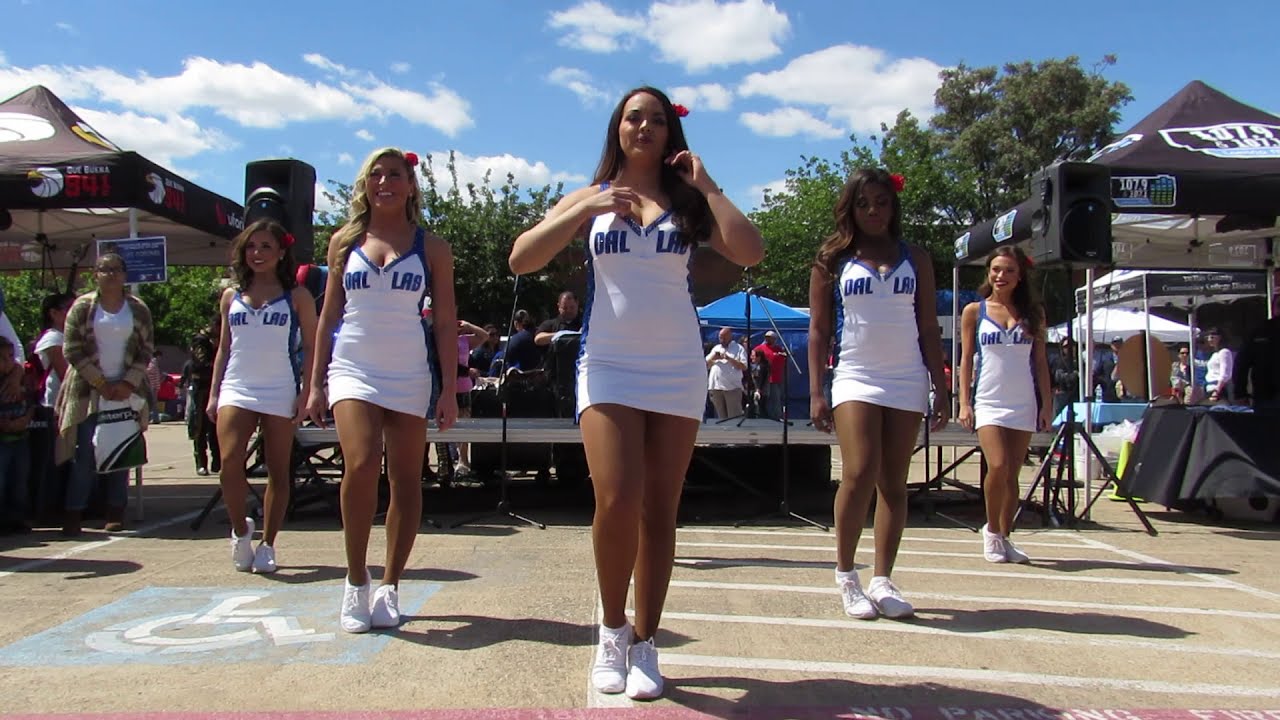 Dallas Maverick Dancers performing Festival De Los Mavs at Gillys ...