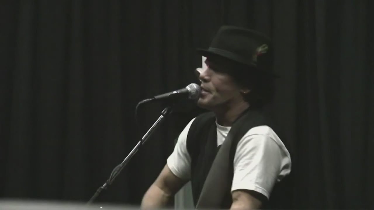 Scott Getlin on his new video - YouTube