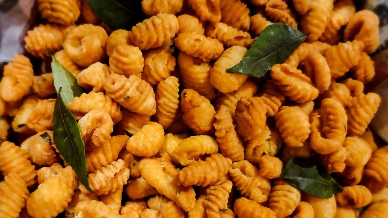 KUIH SIPUT PEDAS/ SPICY SEASHELL SNACK/ KARA SIPPI/ EGGLESS - YouTube