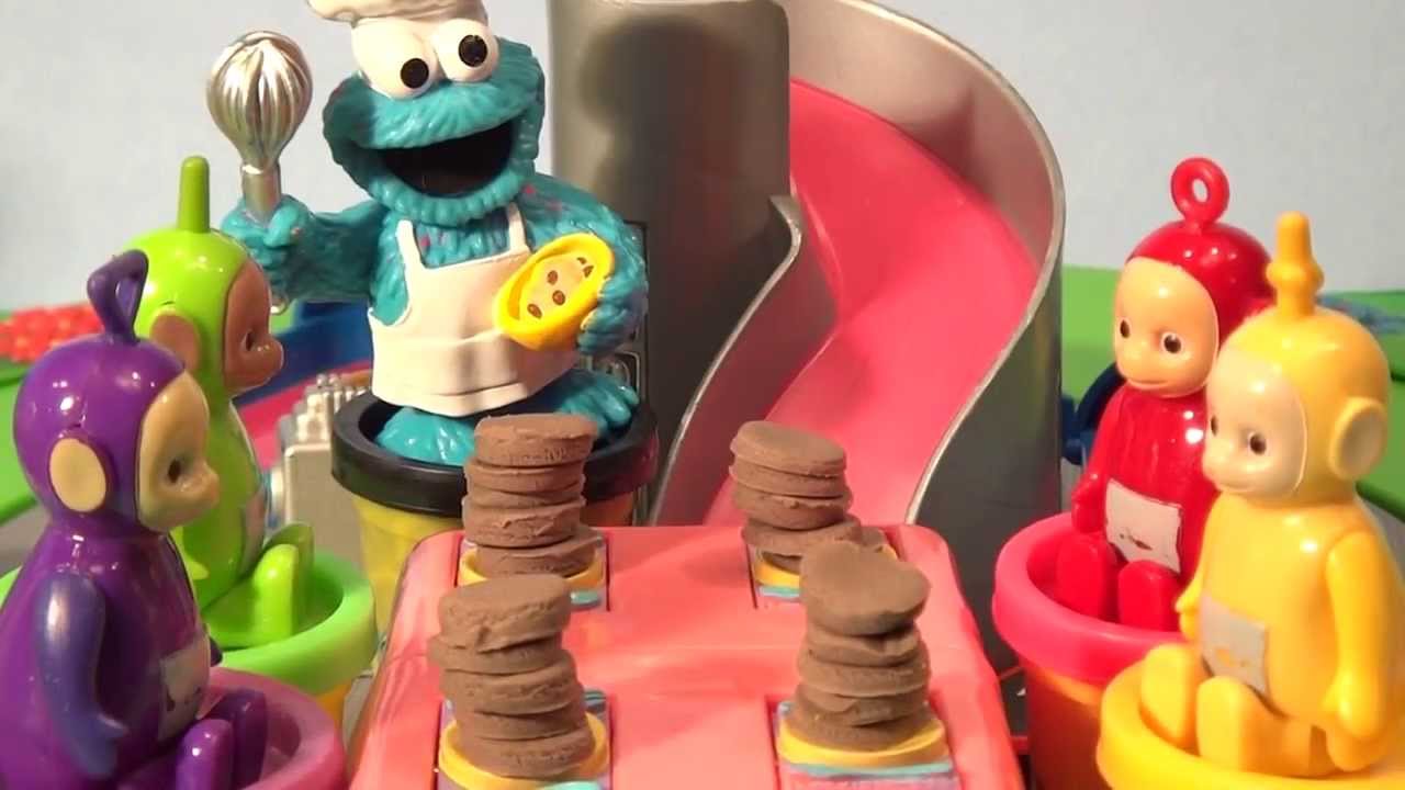 Play Doh Teletubbies and The Cookie Monster Chef , he makes them Tubby ...