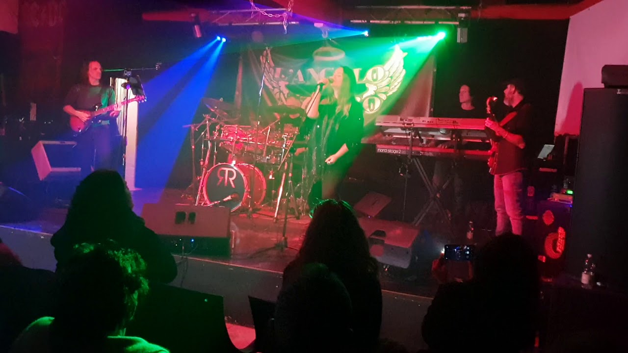 Jennifer Rothery in the dark 25-01-2019 Genova - YouTube