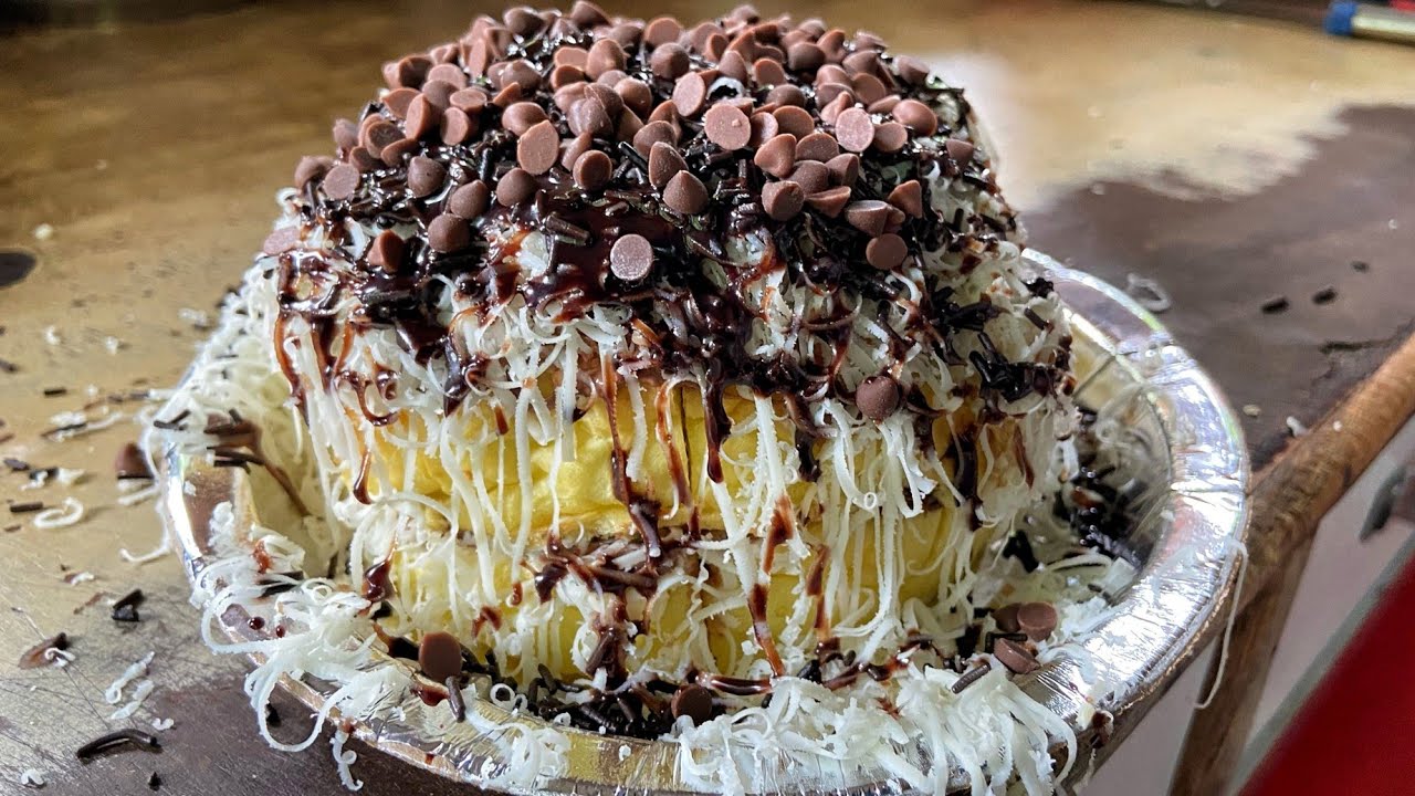 Famous Chocolate Cheese Maska Bun of Ahmedabad😱😱 60 रूपये में इतनी ...