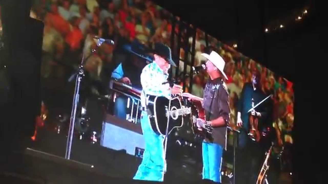 George Strait - final concert - 2014 - Alan Jackson talking - YouTube