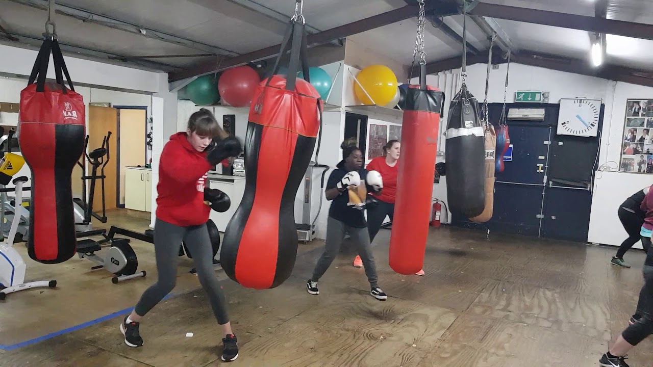 Lions ladyship class.at the lions boxing club - YouTube