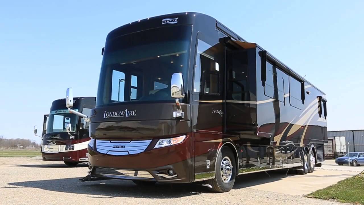 2017 Newmar London Aire Luxury Motor Coach - YouTube