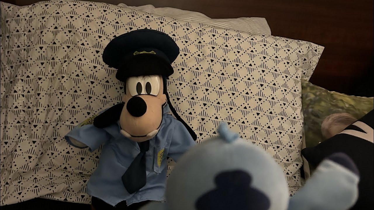 Max Goof Plush Adventures:Ep:13: Max The police officer - YouTube