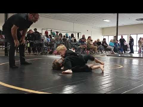 Hank May @ AFL Grappling Series ll GI match 1 - YouTube