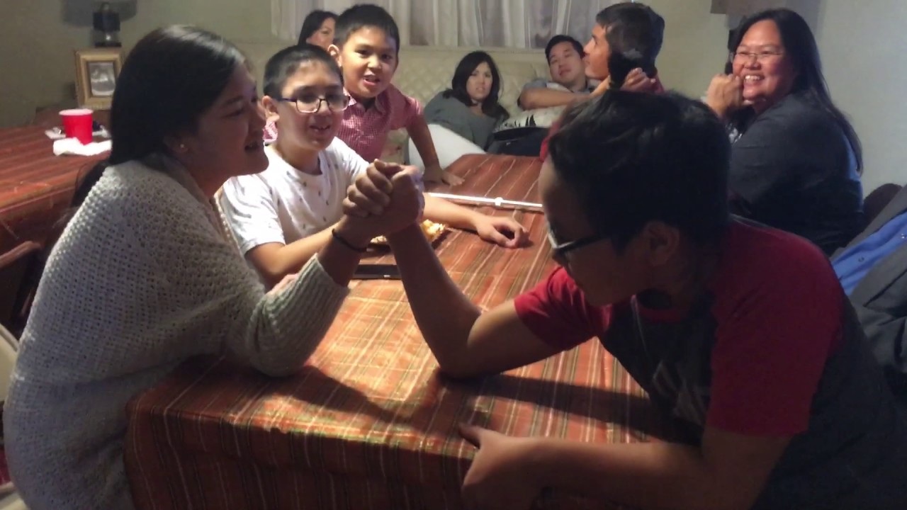 Girl beats boy at arm wrestling, Stacy vs Nicholas - YouTube