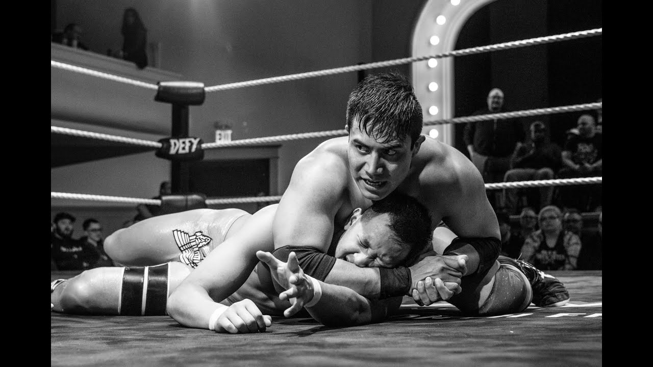 Jake Atlas vs Classic Cody Chhun - DEFY Wrestling Highlights - YouTube