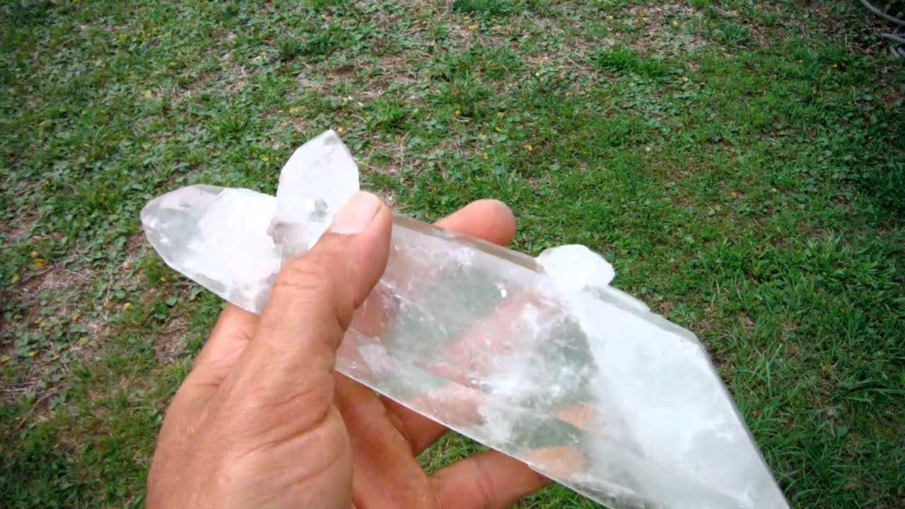 Large Singing Quartz Brazil - YouTube