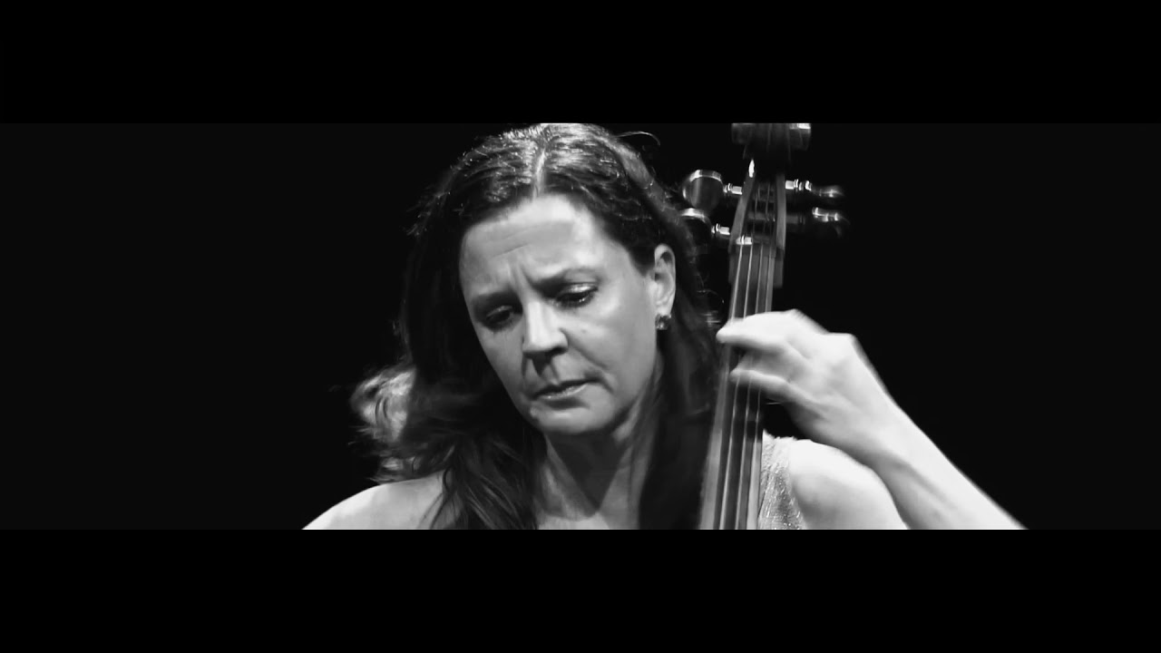 Bach: Prelude from Cello Suite No. 1 in G Major. Maja Weber. - YouTube