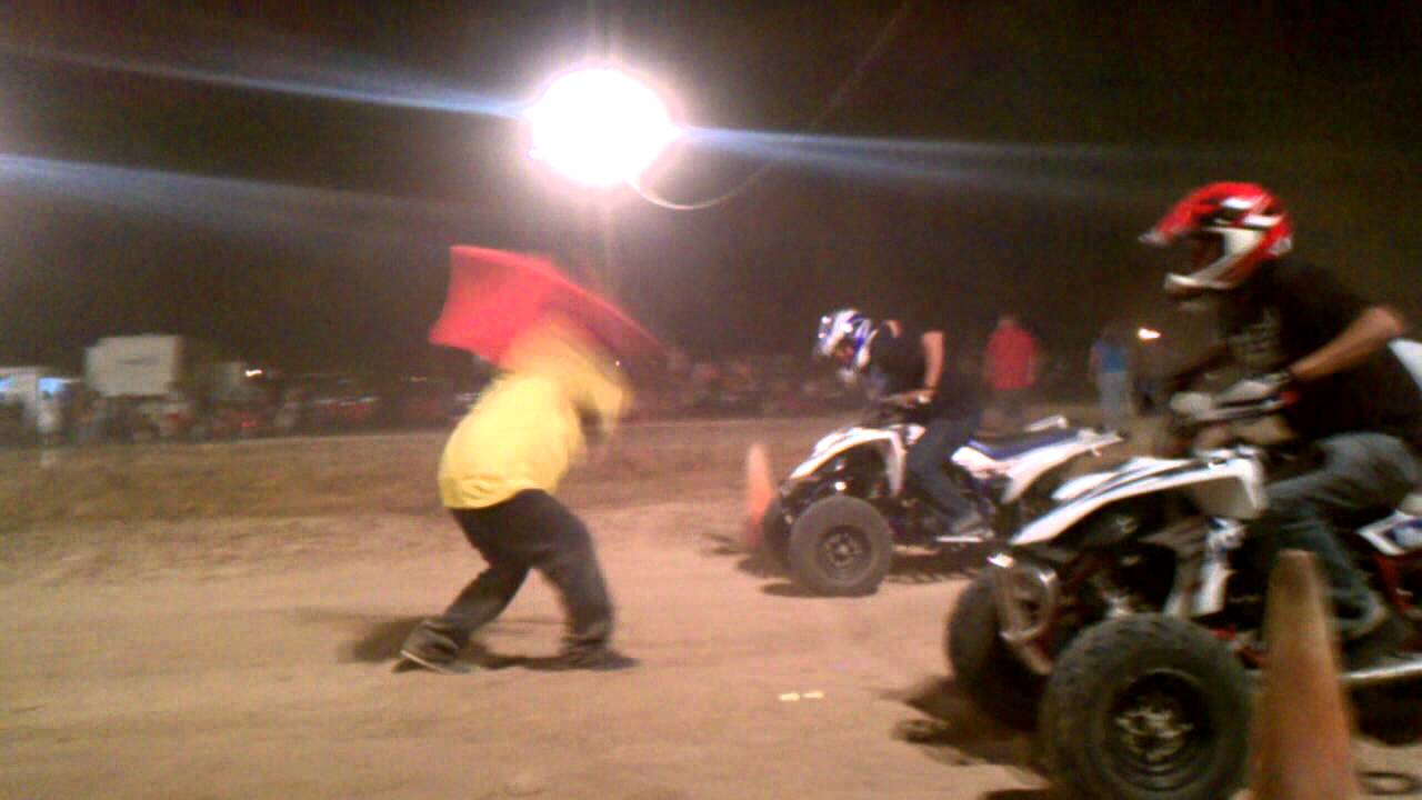 '11 Chinle fair atv drags - YouTube