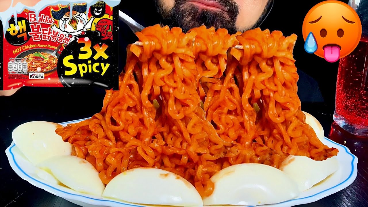 EATING 3X 🌶️ 🥵 SPICY BULDAK NOODLS AND EGGS (NO TAKING) #33 - YouTube
