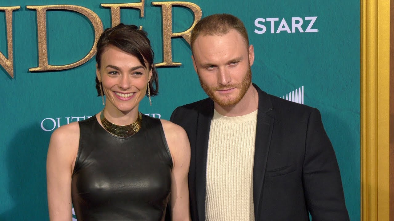 Yan Tual STARZ “Outlander” Season 5 World Premiere Red Carpet - YouTube