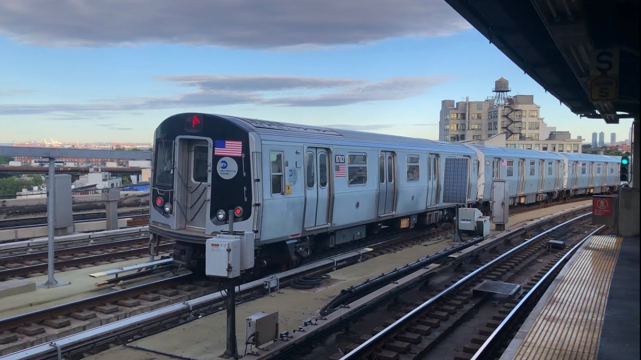 MTA NYCT: R160 Alstom-{F} Express Bypasses Smith-9 Sts - YouTube