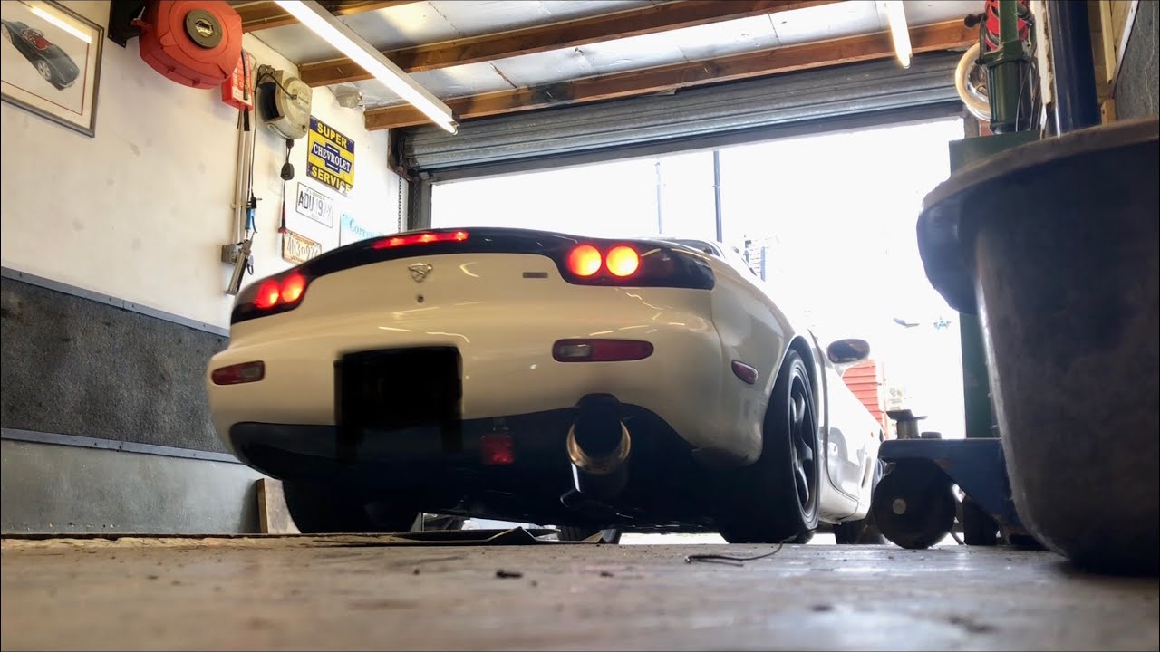 MAZDA RX7 FD TRACK RODS AND TRACKING - YouTube