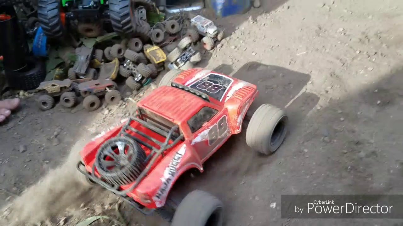RC MONSTER JAM WORLD FINALS IX - YouTube