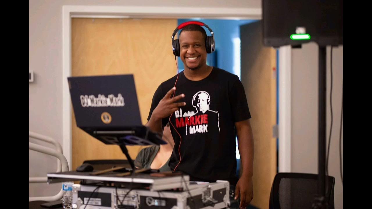 Tucka JukeBox lover remix King George DJ Markie Mark - YouTube