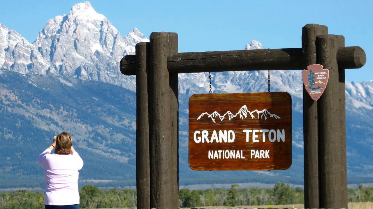 Jackson Loop Grand Teton Nat'l Park - YouTube