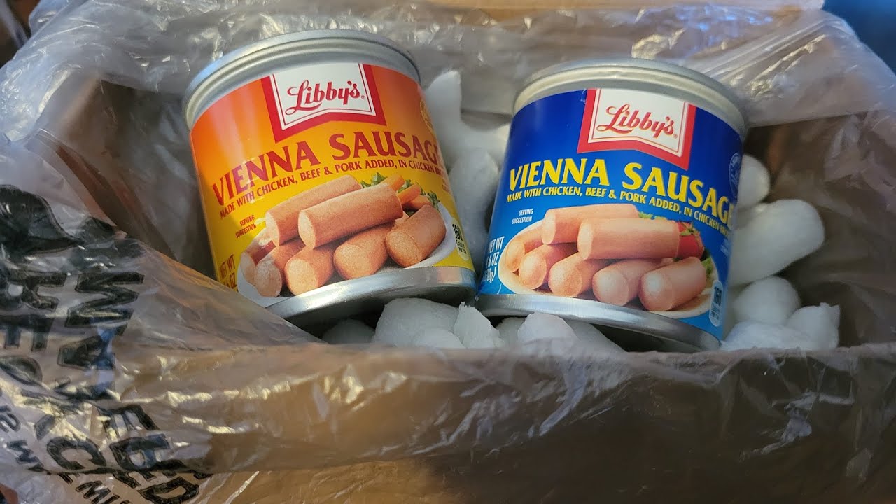 Vienna Sausage Review: Libby's Blue Can Or Yellow Can - YouTube