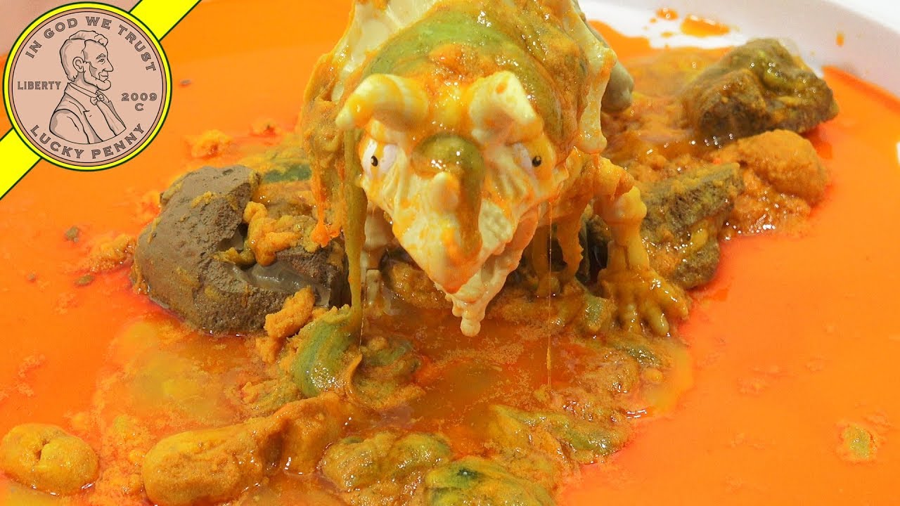 Zuru Smashers Epic Dino Egg - 25 Surprises - Ultra Rare! - YouTube