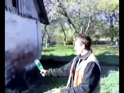 Russian Guy vs Glass Bottle - YouTube