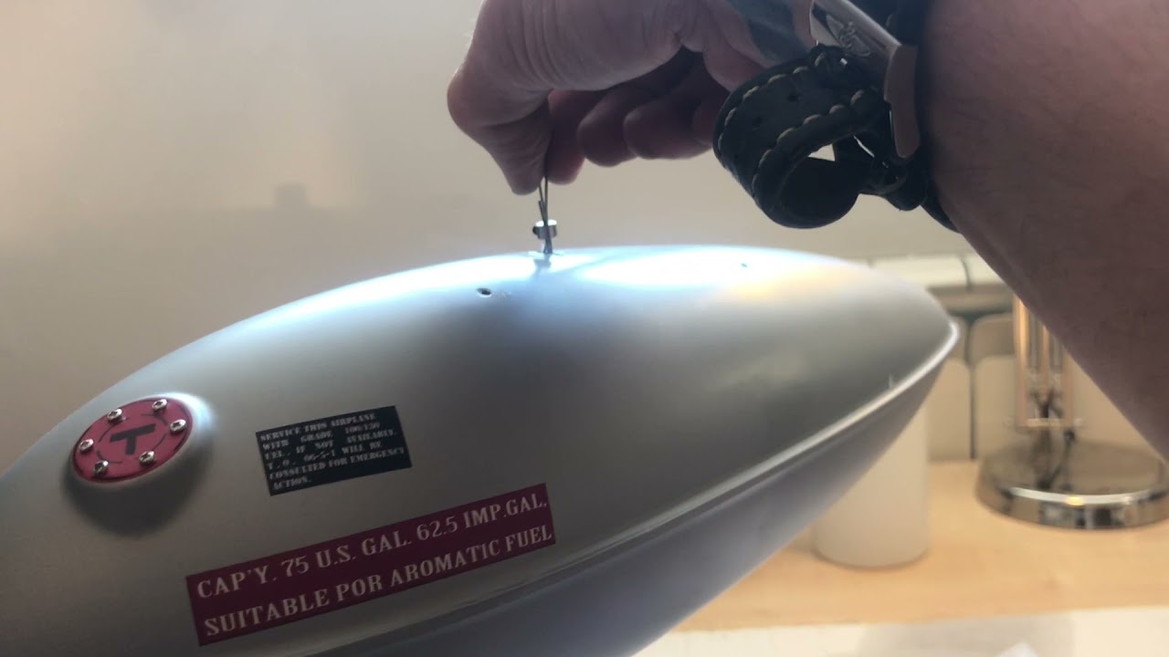 Top RC P 51 Thread -drop tanks - YouTube