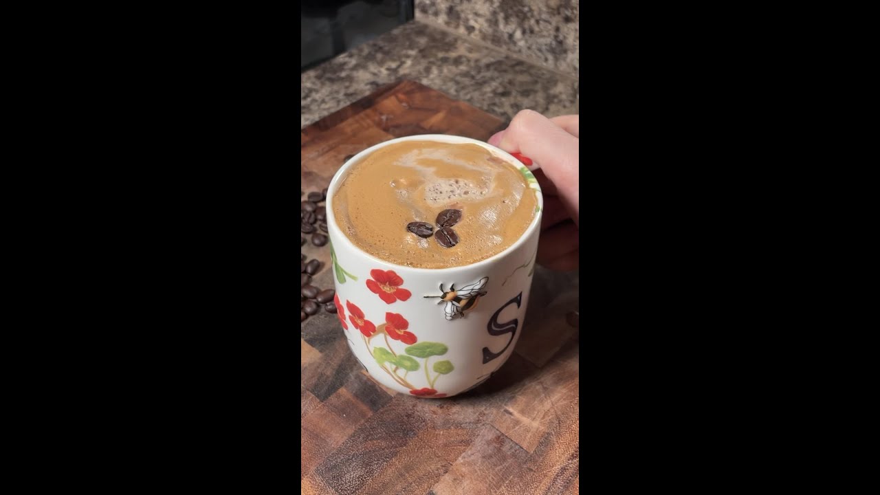 Fluffy Nutella Coffee - Recipe Chronicle