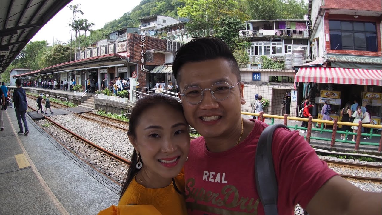 From Jiu Fen to Shi fen Tour - YouTube