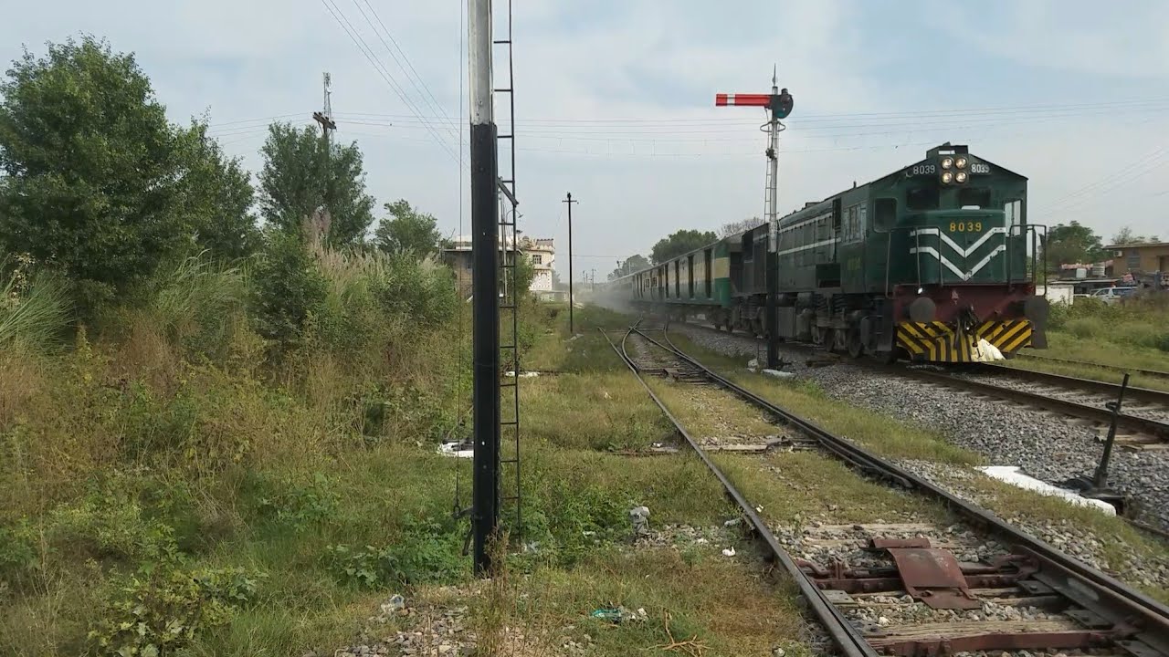 Awam Express Passing Through Sihala Railway station - YouTube