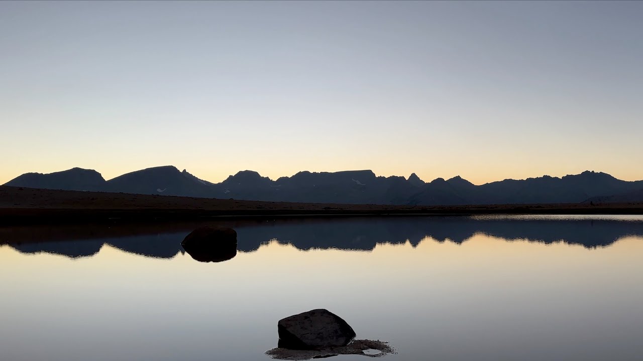 Sierra Nevada backpacking: Bighorn Plateau from Kearsarge Pass and ...